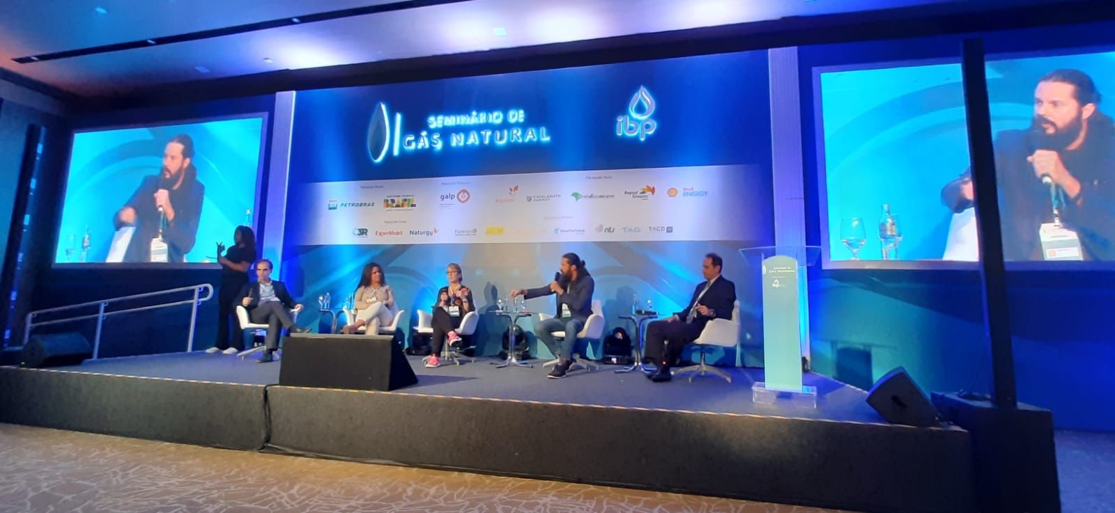 Presentación de white paper de Arpel, IGU y OLADE en Seminario de Gas ...